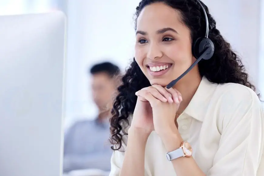 Help Desk Tech Support Job Description: Responsibilities & Template ...