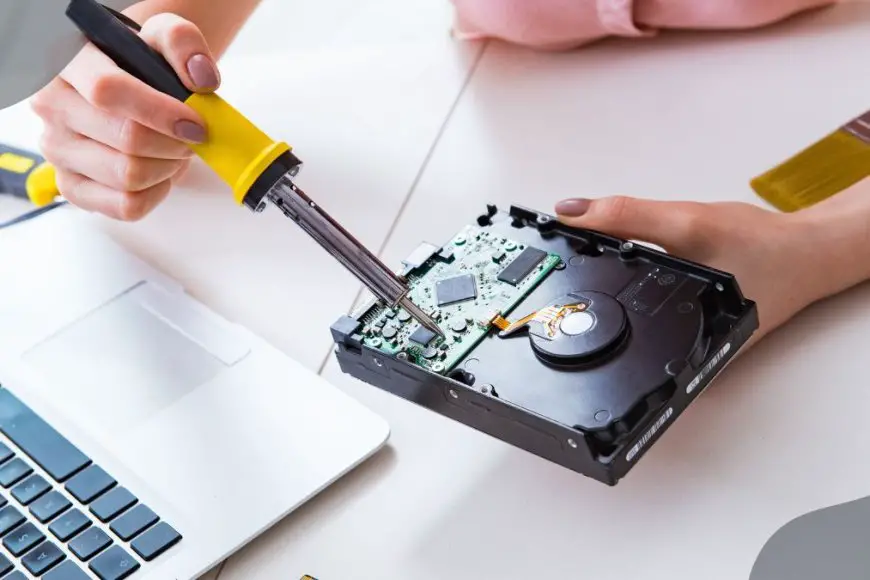 How to Replace Hard Drive in Acer Aspire Laptop: Step-by-Step Guide ...
