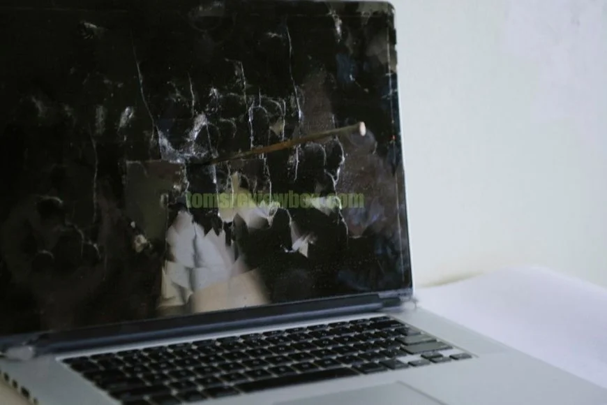 How Can I Fix My HP Laptop Screen? – Easy Troubleshooting Guide - Tom's ...